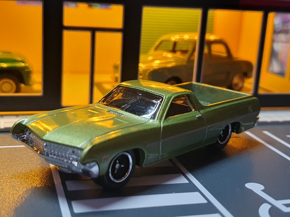 FORD RANCHERO 1970 - 1/64 MATCHBOX POWER GRAB 2023 (70 years) N° 17/100 ...