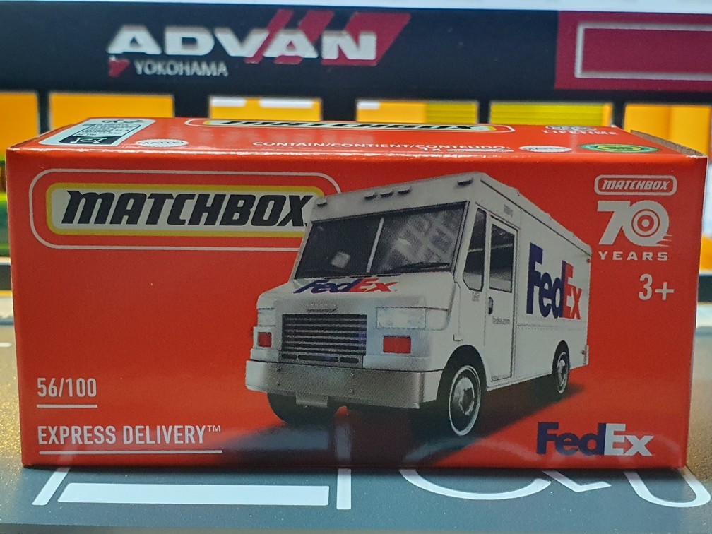 EXPRESS DELIVERY "FedEx" - 1/64 MATCHBOX POWER GRAB 2023 (70 years) n ...
